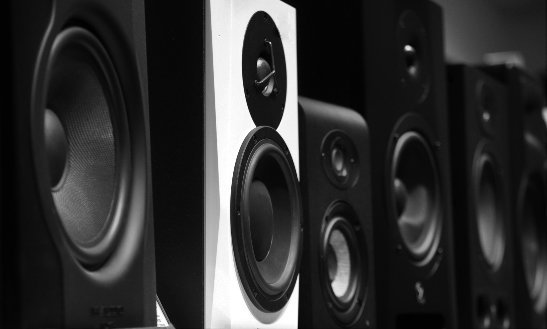 Best Studio Monitors UK (2026) | London & UK Home Studio Guide